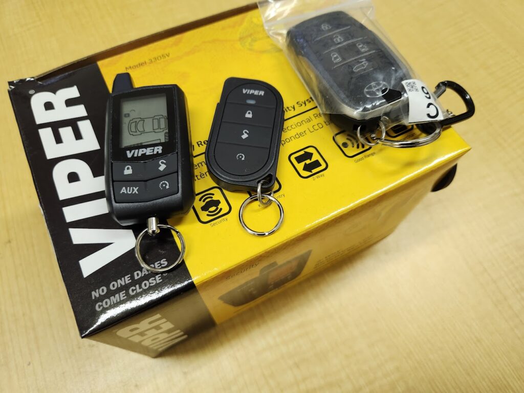 トヨタ 40アルファード VIPER3305V・507M取付 | 株式会社アールスカイ 千葉 自動車 カーナビ ETC 出張取付 地デジ ...